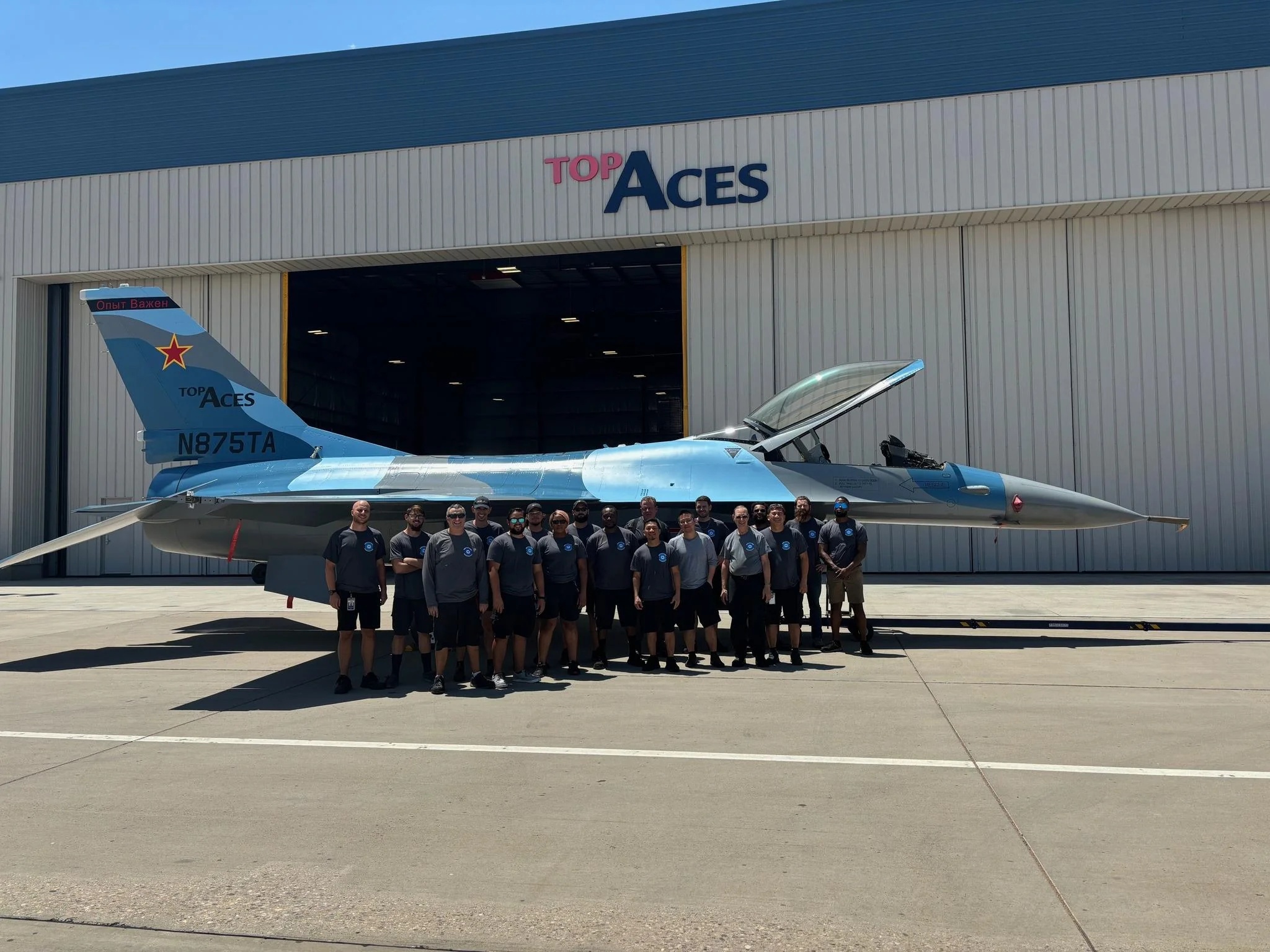 Top Aces revela primeiro F-16 com esquema Flanker Blue – Cavok Brasil