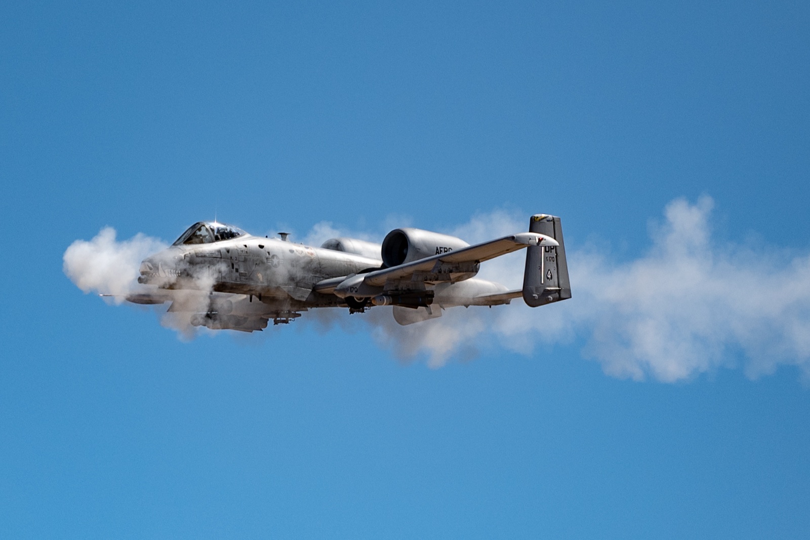 IMAGENS: Com triunfo, jatos A-10 participam do último Hawgsmoke 2024 ...