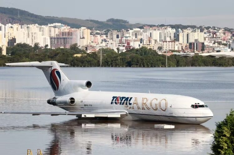 Após 54 anos, icônico jato Boeing 727 deixa de operar no Brasil – Cavok Brasil