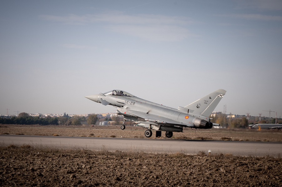 Airbus inicia testes de voo do Eurofighter equipado com radar AESA ...