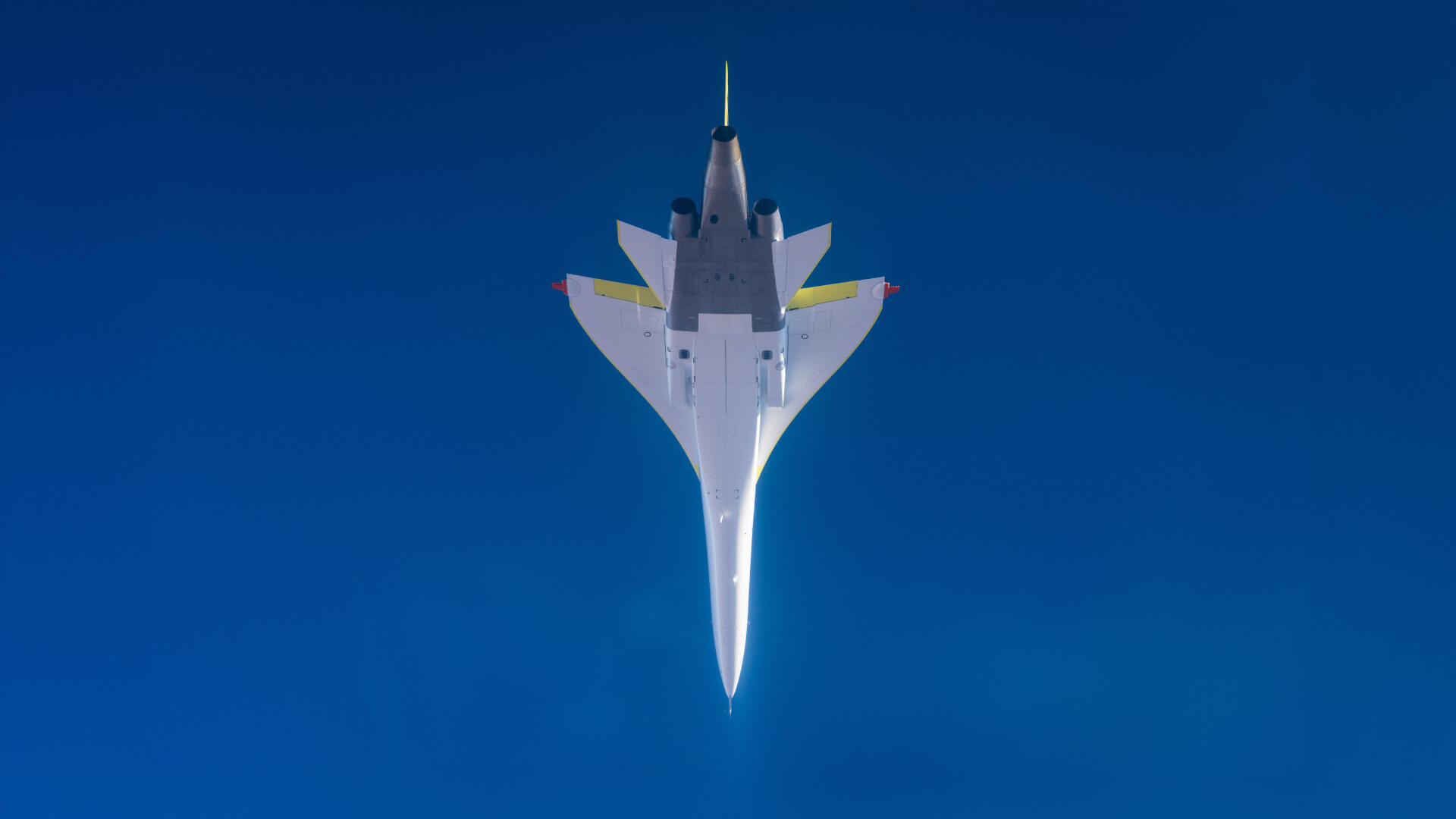 Demonstrador XB-1 da Boom chega próximo do seu primeiro voo supersônico – Cavok Brasil