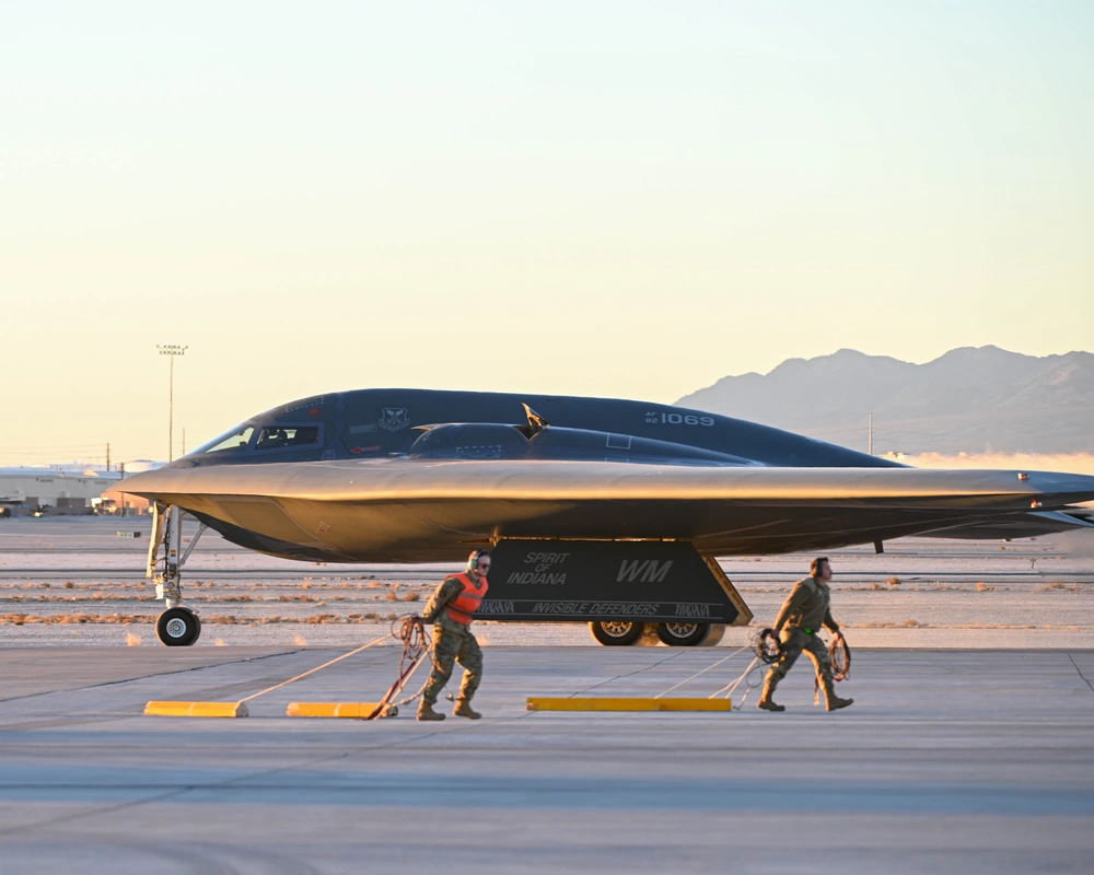 USAF: Bombardeiros B-2 Spirit fortalecem suas capacidades no exercício ...