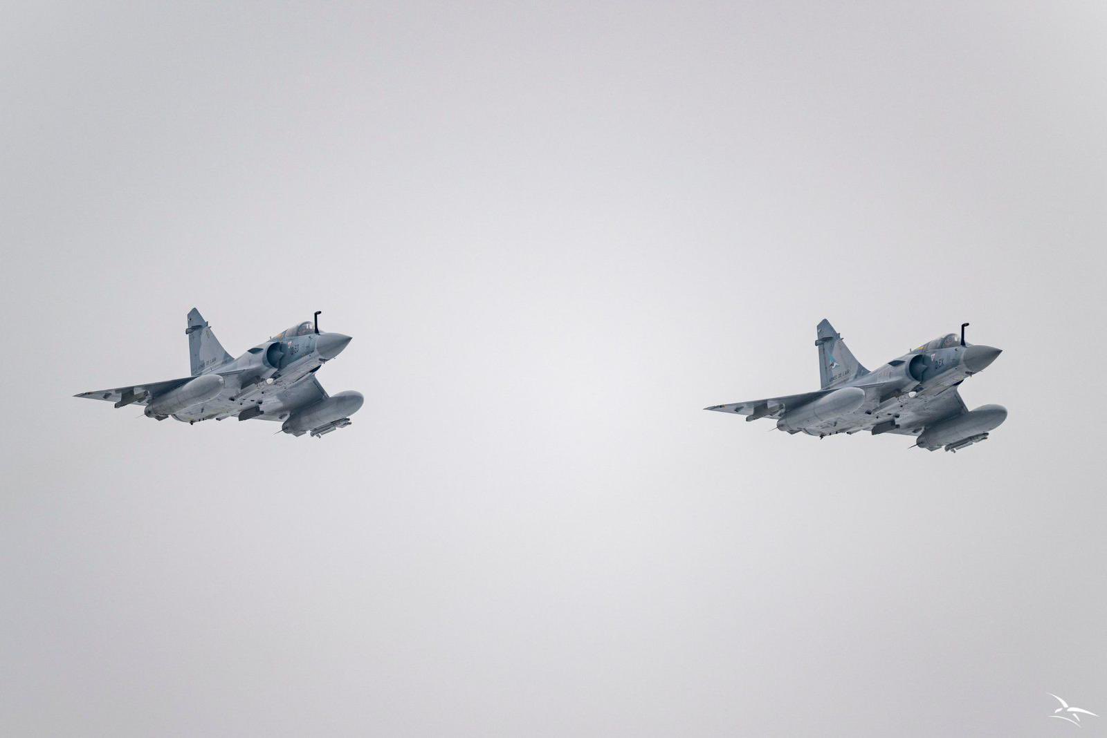 VÍDEO: Mirage 2000-5s franceses abatem quase uma dúzia de drones Shahed ...