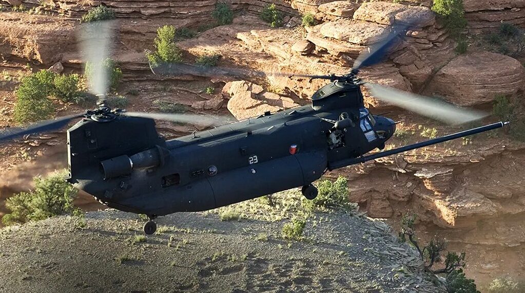 Boeing fornecerá mais helicópteros MH-47G Chinook Block II para as ...