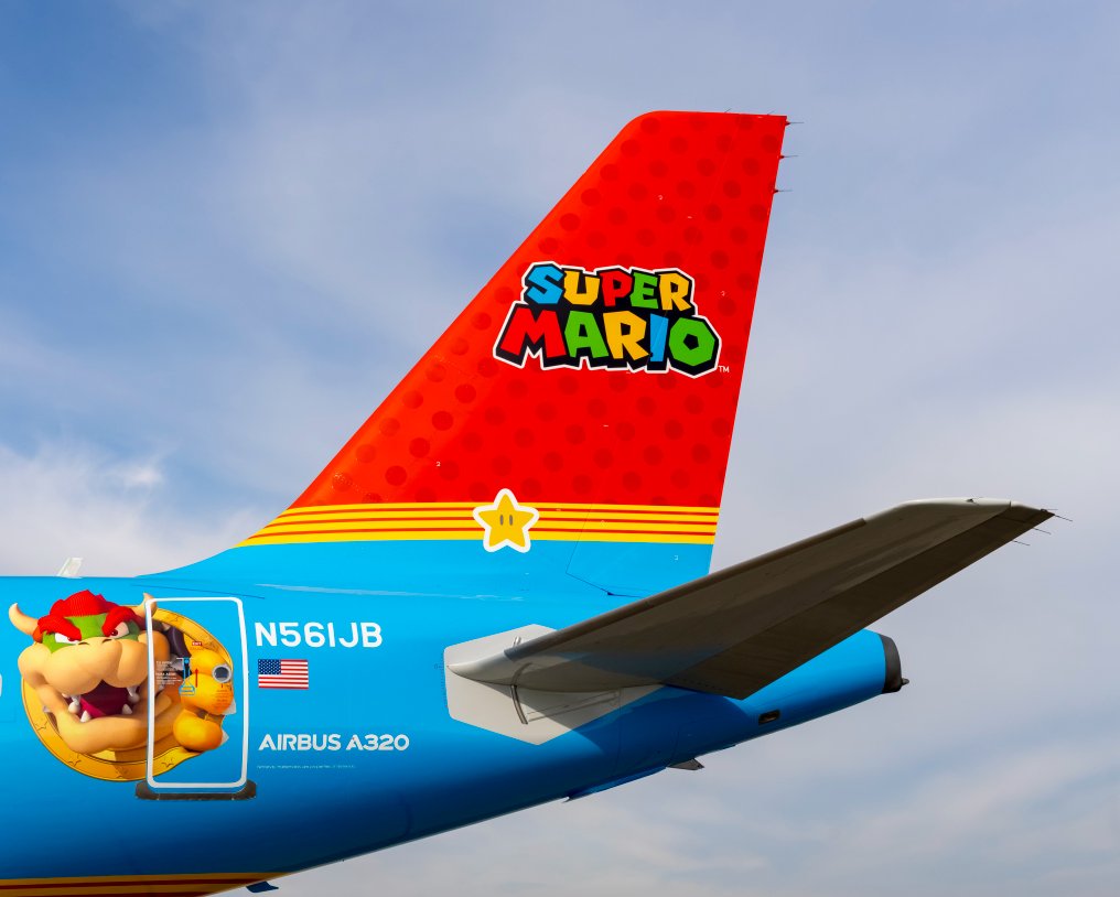 IMAGENS: JetBlue apresenta seu Airbus A320 com pintura do Super Mario ...