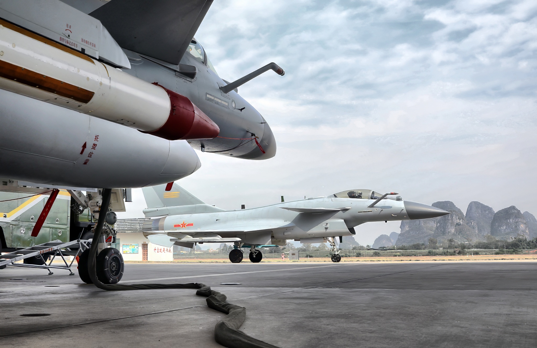 China propõe venda de caças J-10CE para Colômbia – Cavok Brasil