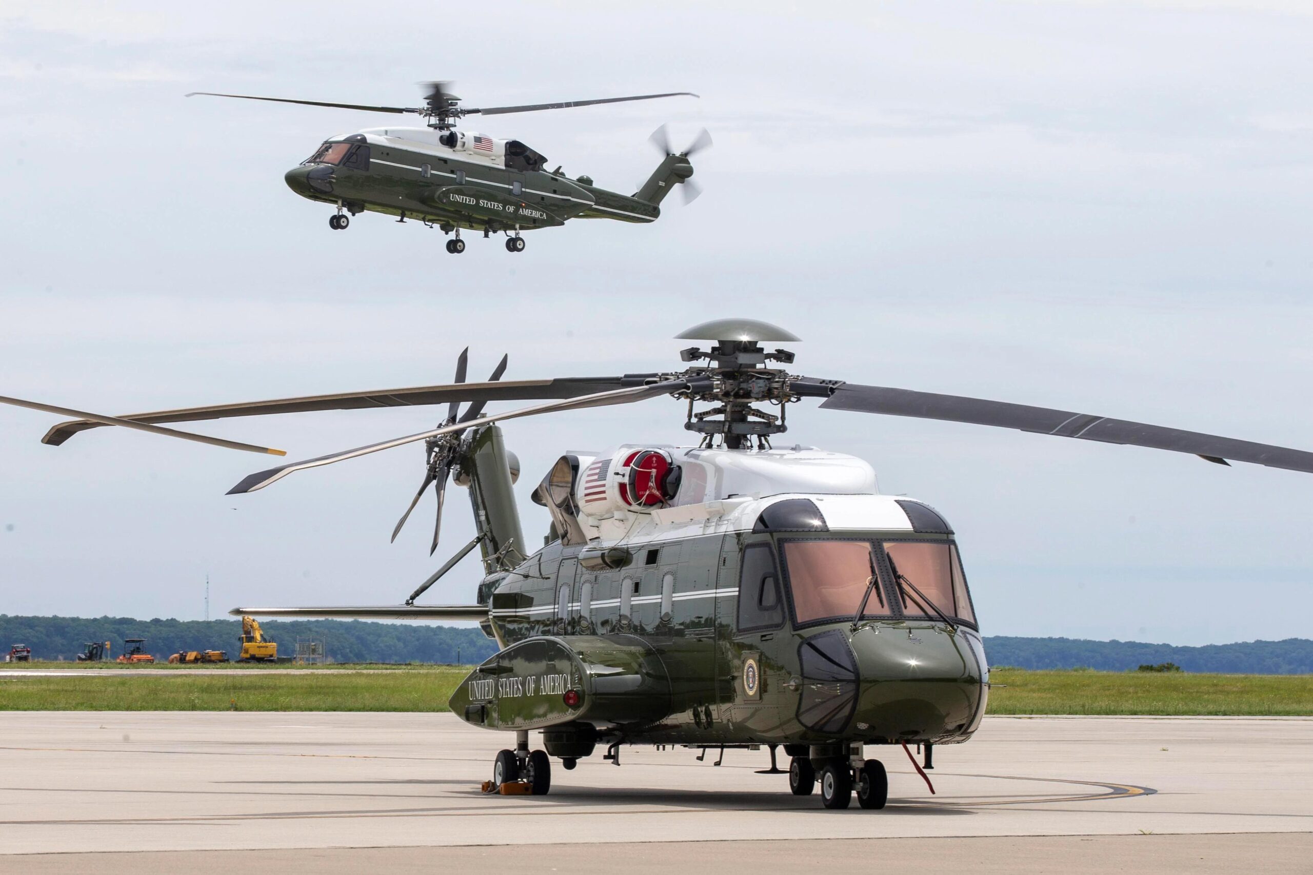 Novo “Marine One” se torna o primeiro helicóptero do mundo equipado com ...