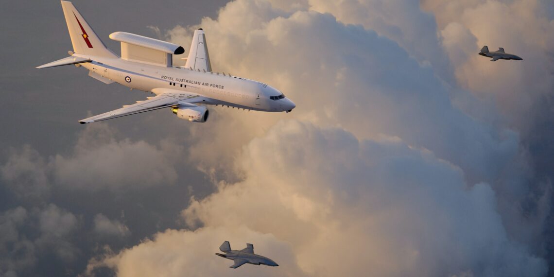 Boeing e RAAF demonstram inédita parceria em voo entre alas leais MQ-28 ...