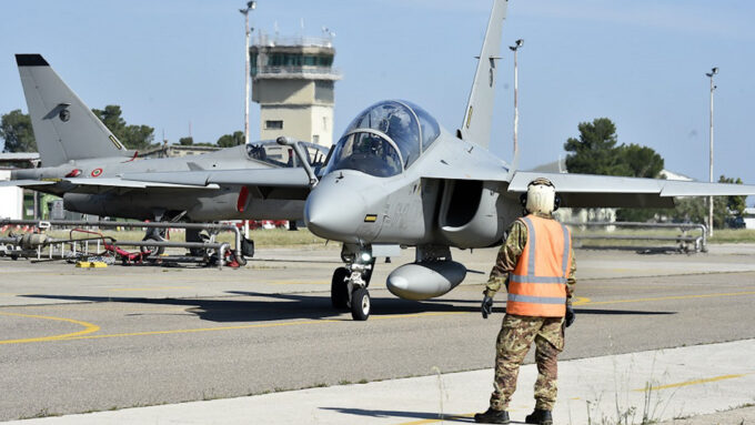 Canadá, Dinamarca, Noruega e Polônia aderem à iniciativa NATO Flight ...