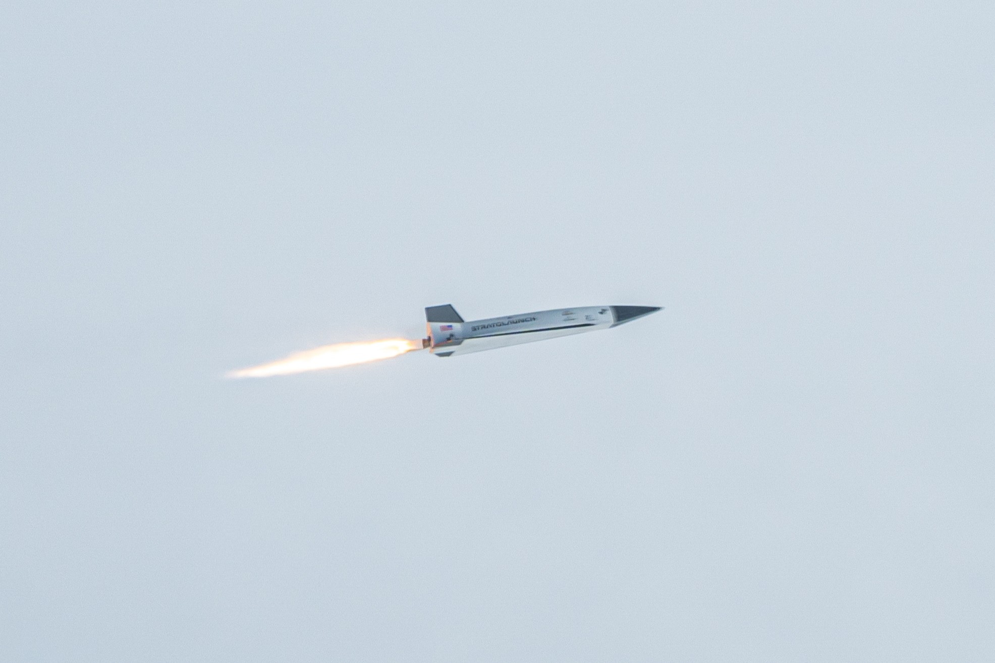 Stratolaunch confirma sucesso nos voos do veículo hipersônico Talon-A2 ...