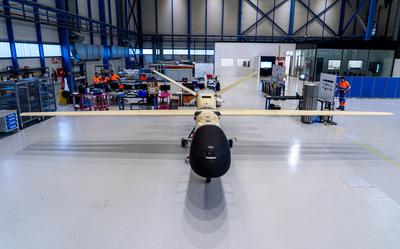 Airbus conclui a montagem do primeiro protótipo do SIRTAP antes dos ...