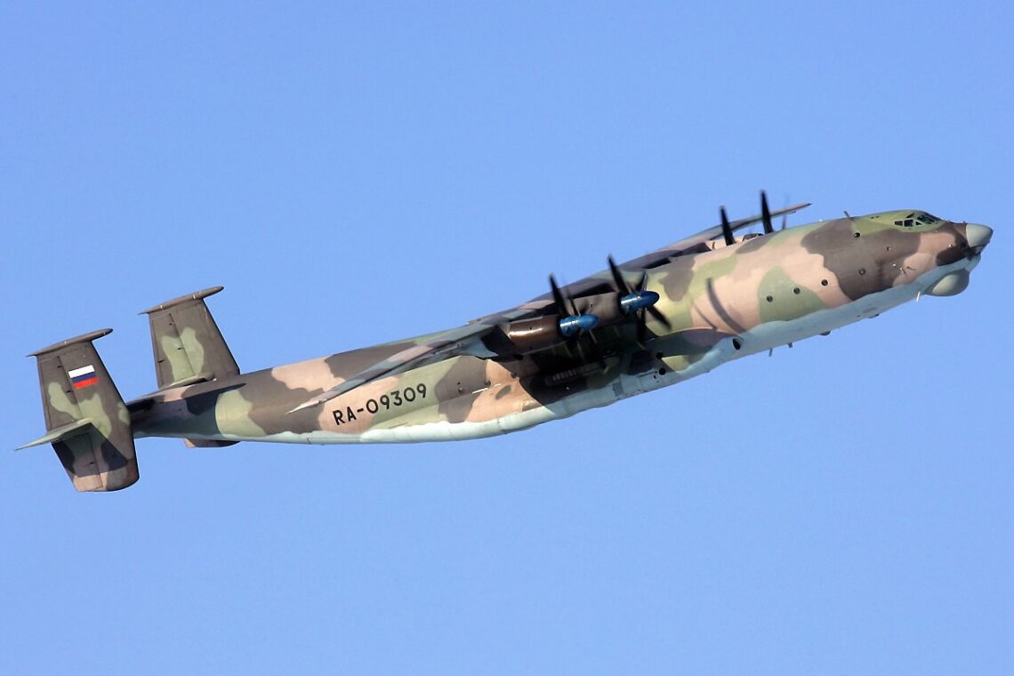 FIM DE UMA LENDA: Antonov An-22 Antei não será restaurado e encerra ...