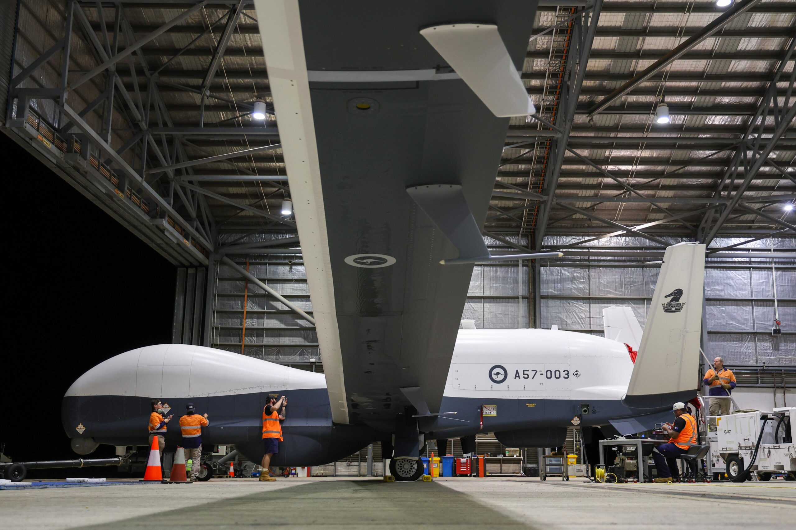 Austrália recebe dois novos drones MQ-4C Triton e amplia capacidade de vigilância marítima com ...