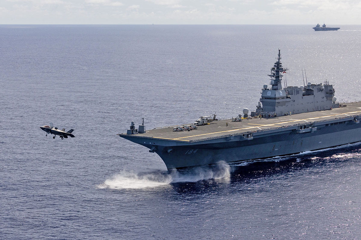 VÍDEO: F-35B britânico realiza pouso histórico no porta-aviões japonês ...