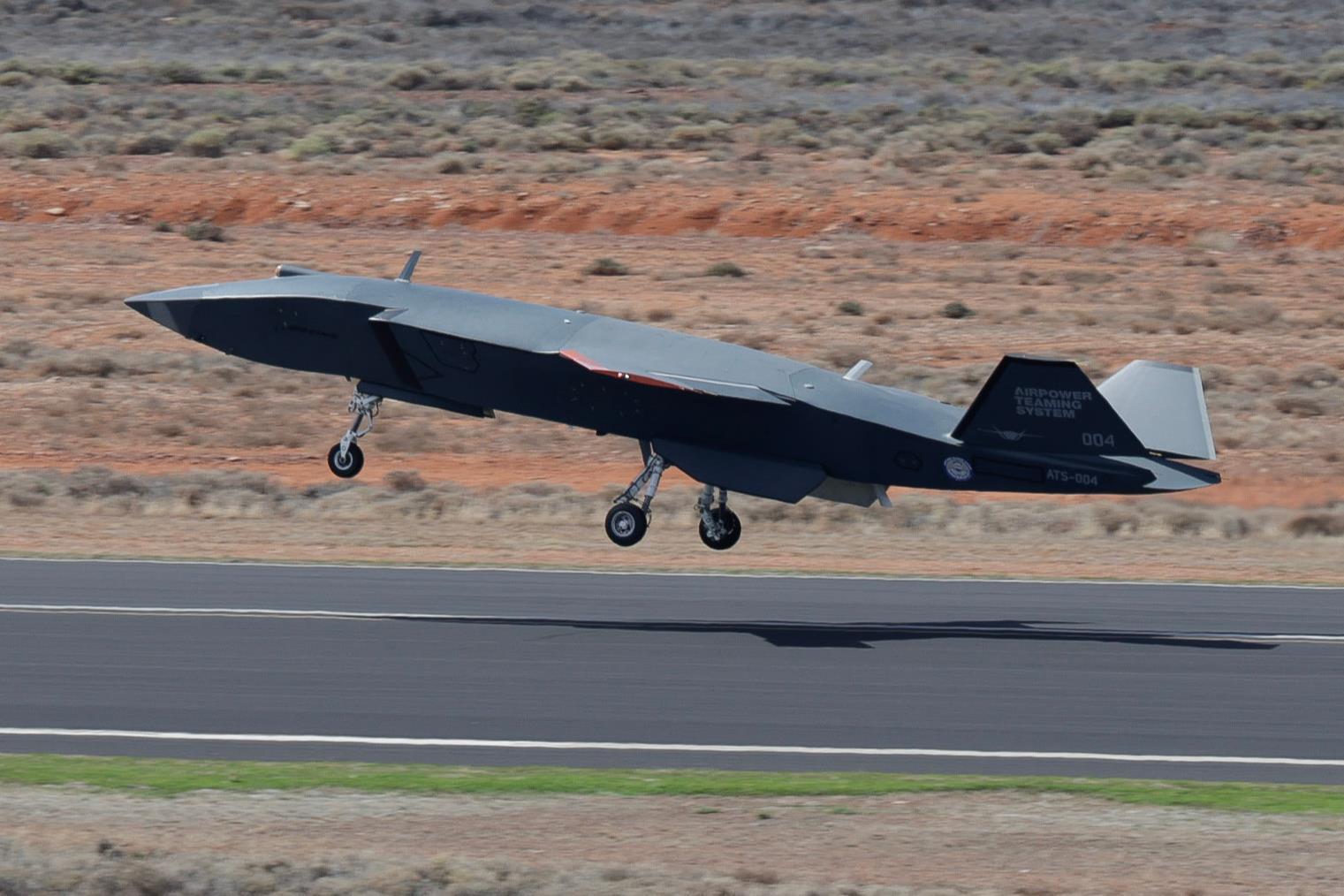 Boeing e RAAF concluem demonstrações operacionais do MQ-28 Ghost Bat na ...