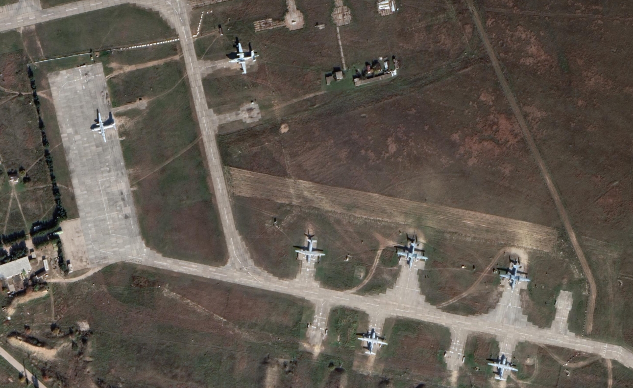 VÍDEO: Ucrânia realiza ataque com drones e destrói dois Be-12 russos na ...