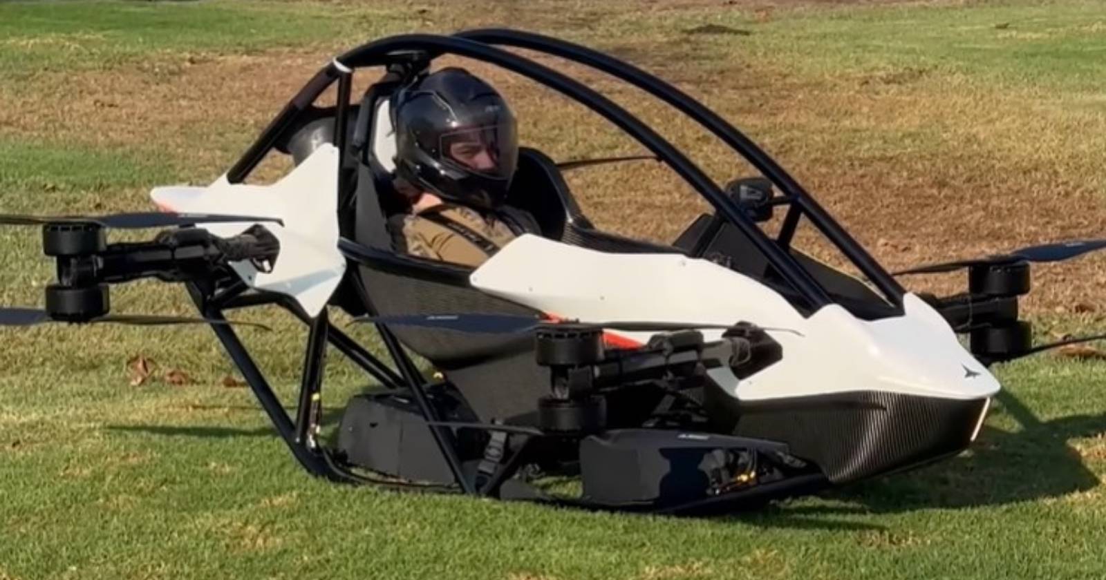 Jetson One: a revolução da mobilidade aérea pessoal chega aos céus da ...