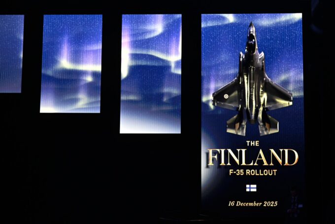 IMAGENS: Finlândia apresenta seu primeiro F-35A Lightning II e avança ...