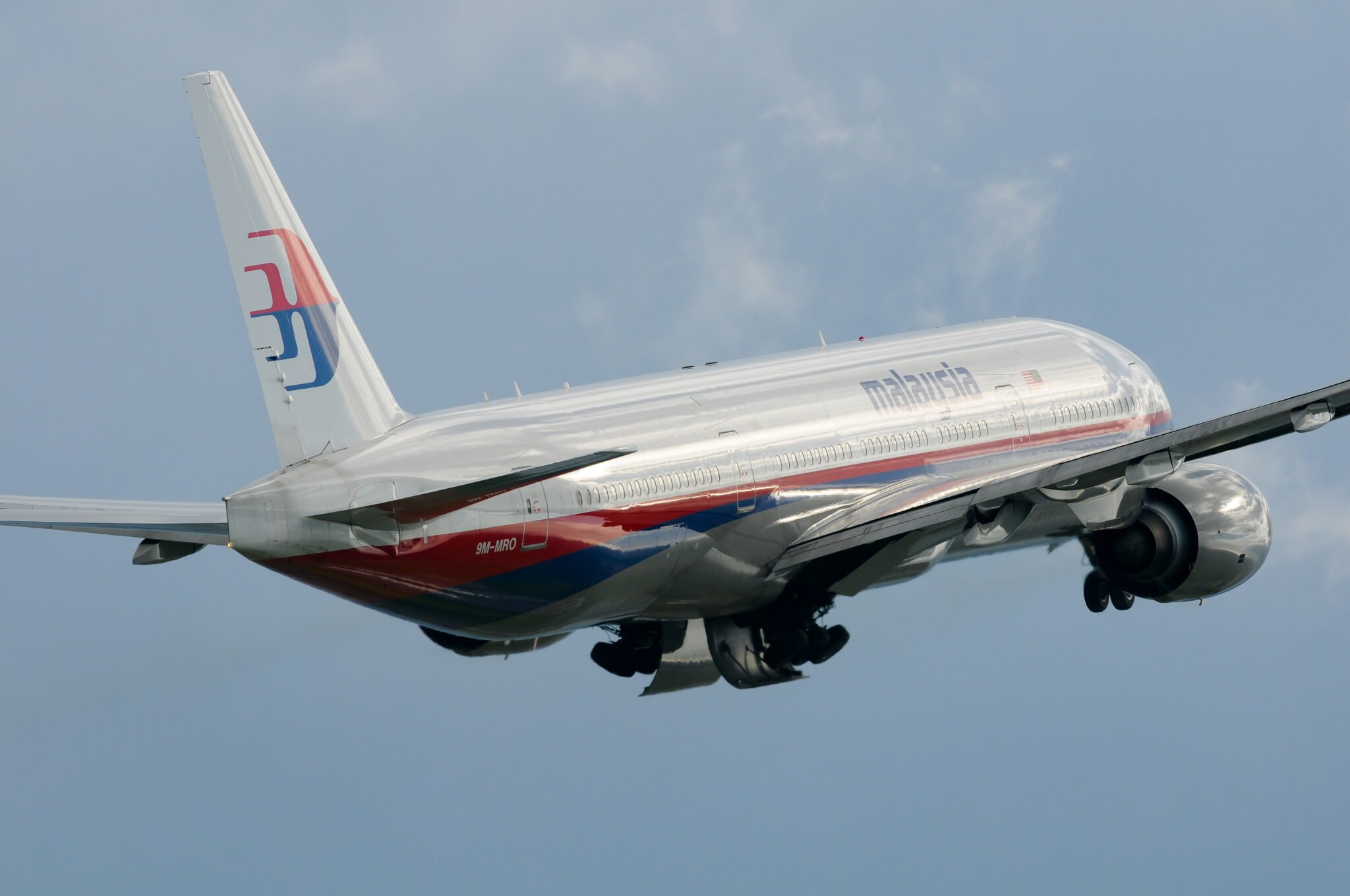 Malásia retoma buscas pelo voo MH370 no Oceano Índico após 11 anos com ...