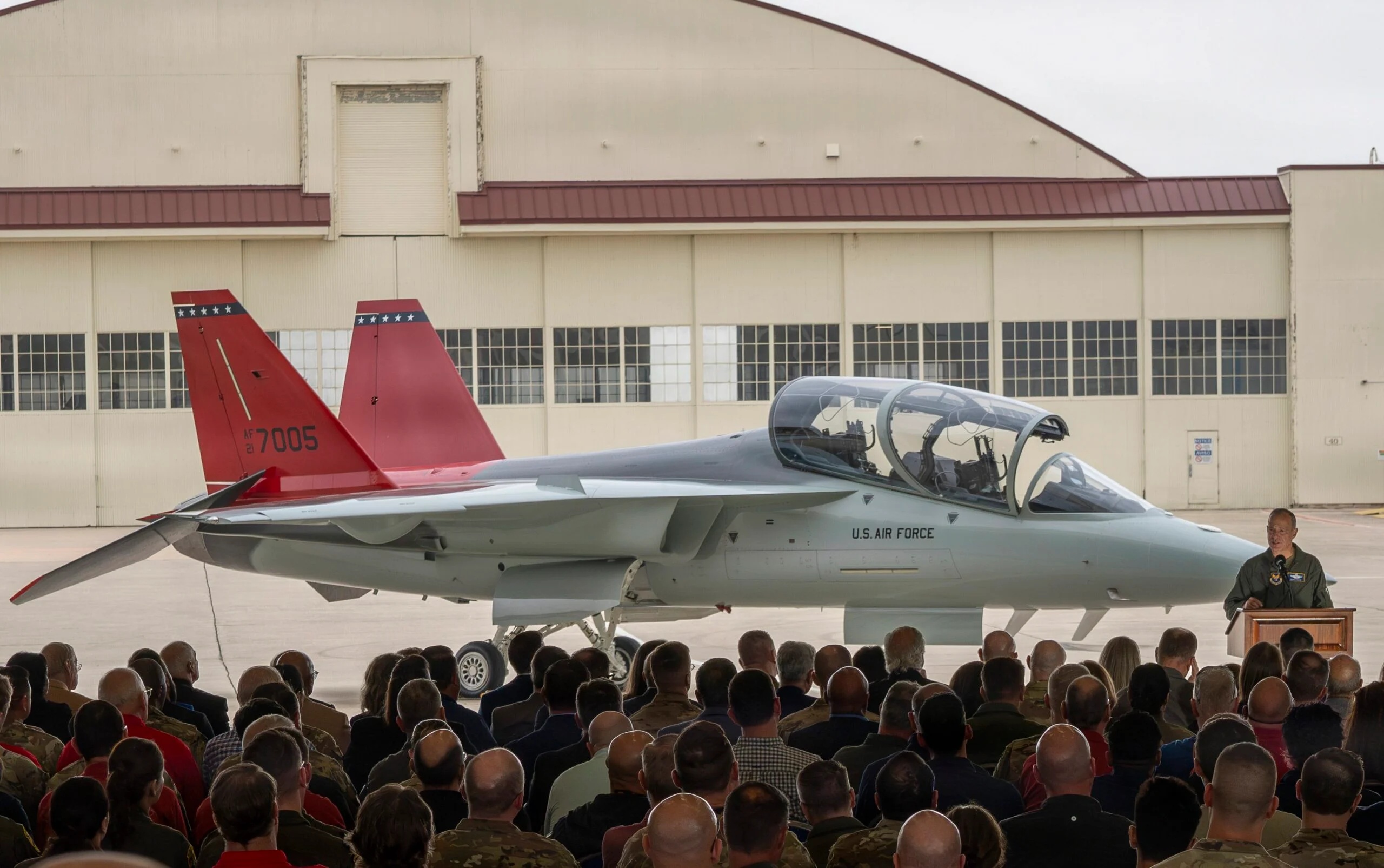 IMAGENS: Força Aérea dos EUA recebe oficialmente o primeiro Boeing/Saab ...