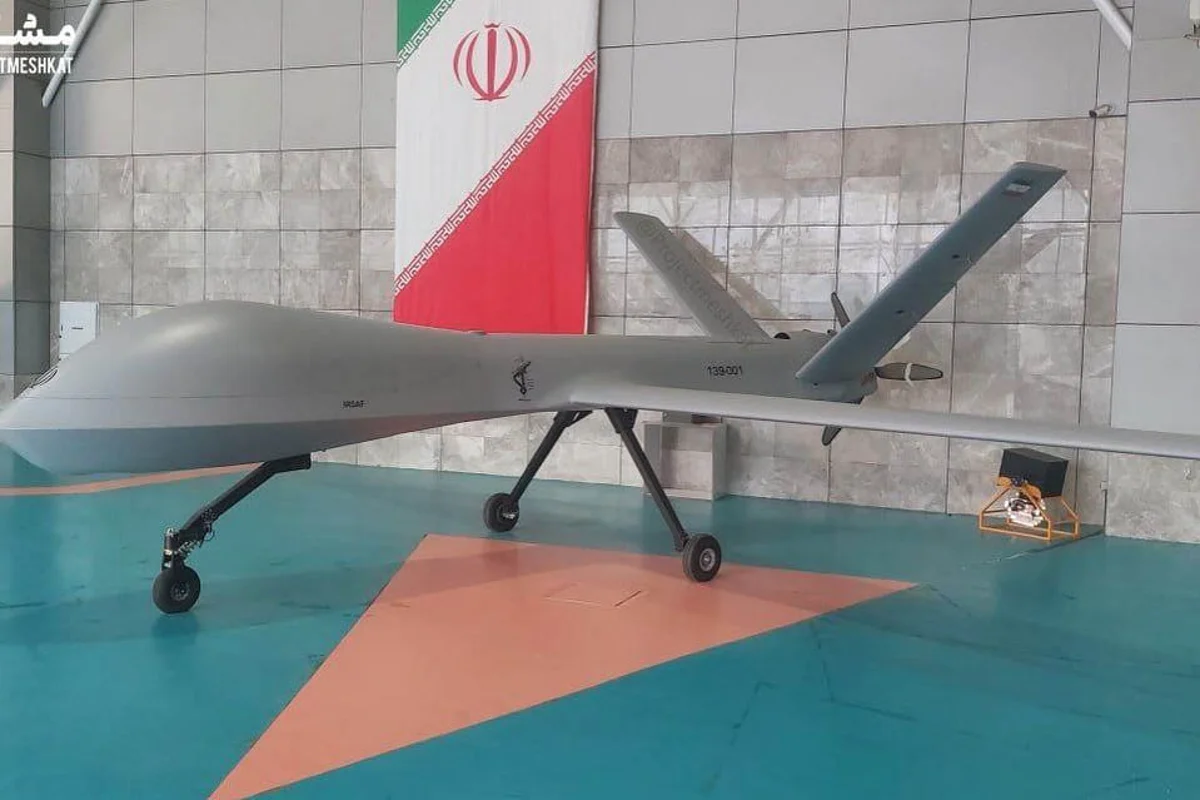 Caça F-35C da Marinha dos EUA abate drone iraniano Shahed que se ...